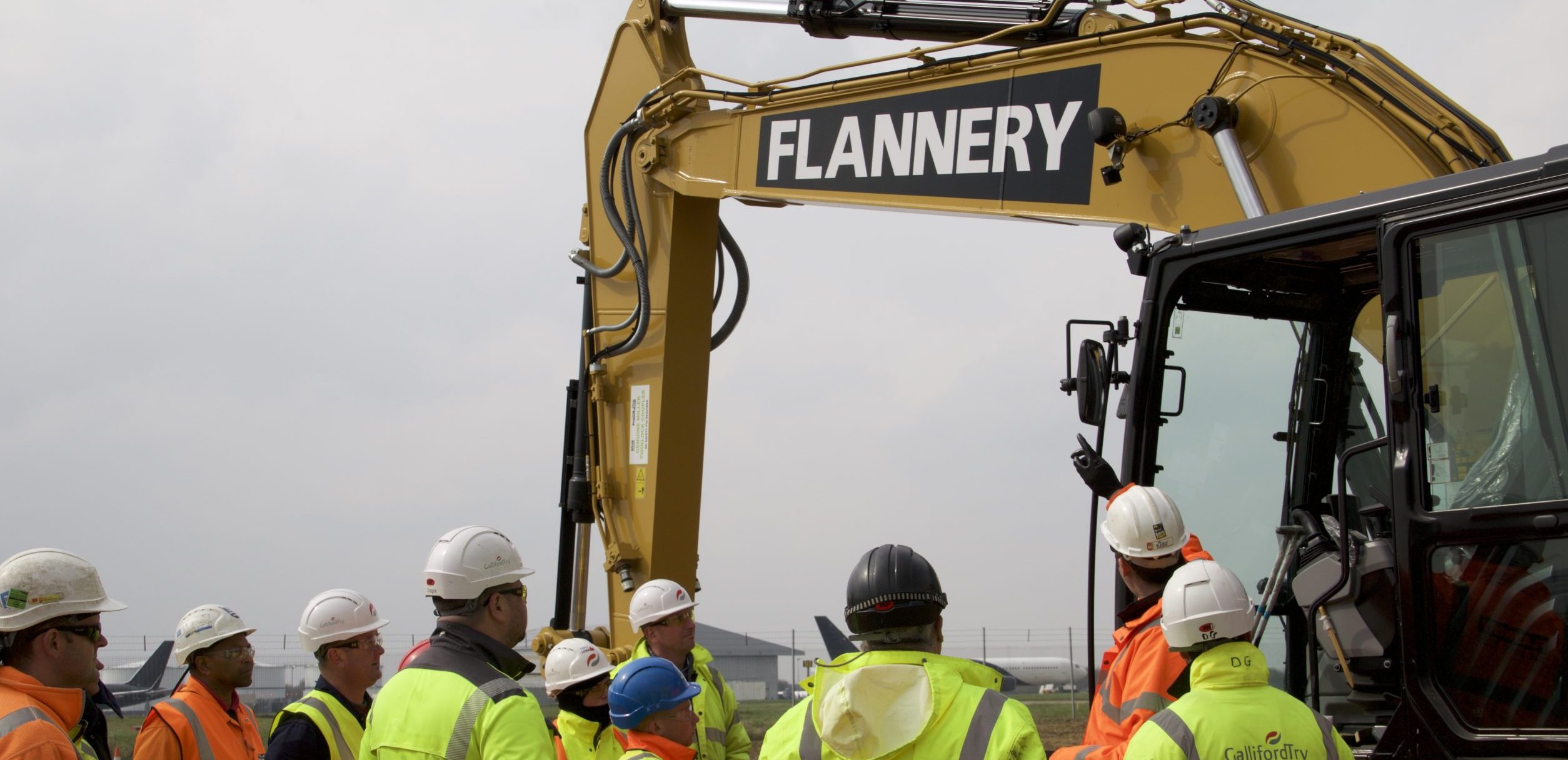 Plant Hire Services | London, Manchester, Birmingham | Flannery